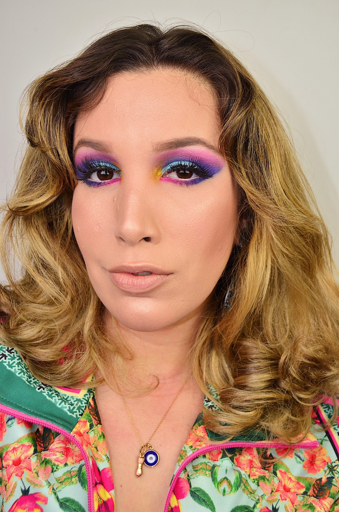 Make Colorida Inspirada no James Charles - Tagarelando moda